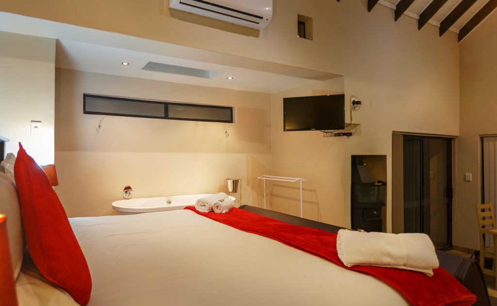 Luxury Front | Adamsview